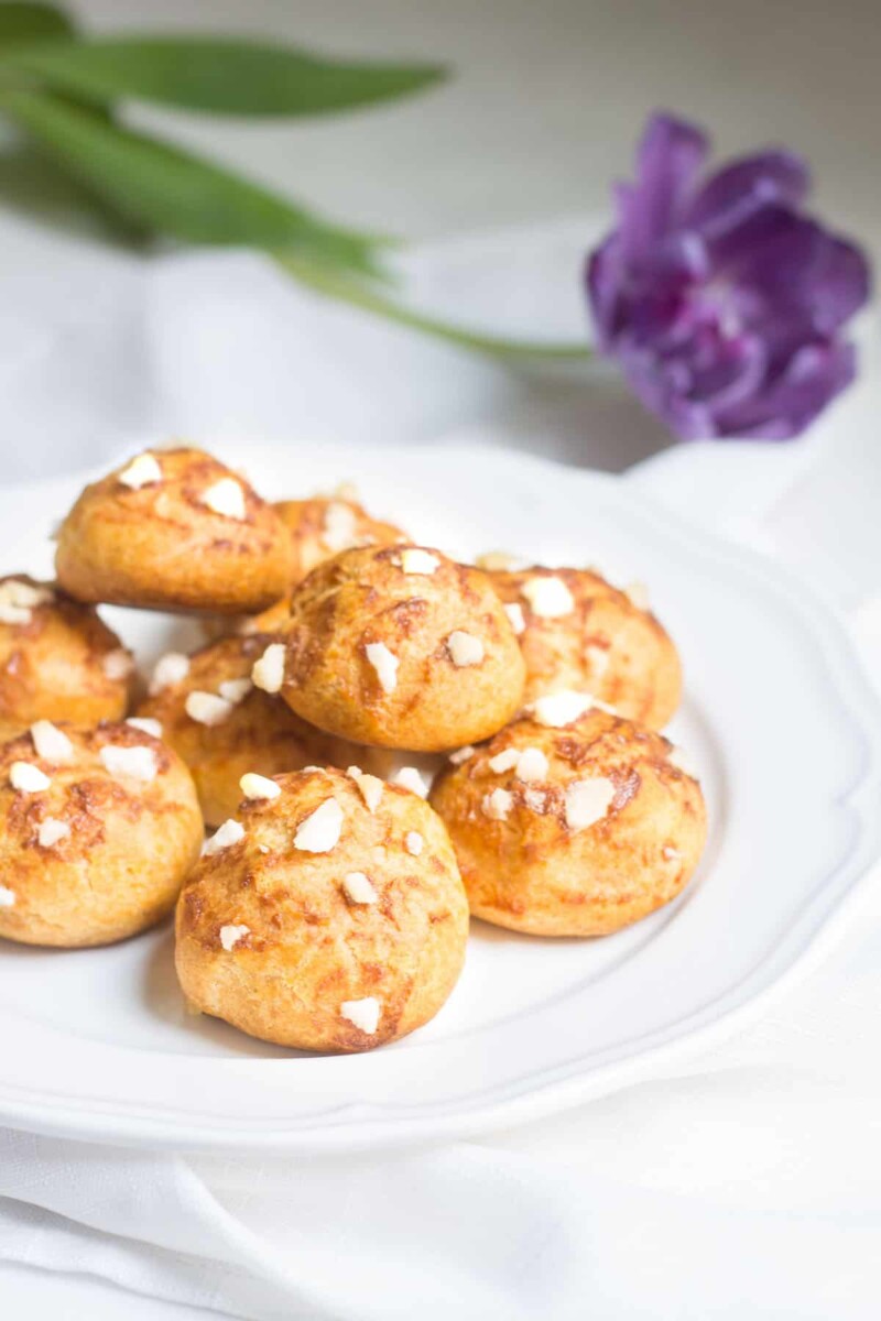Chouquettes (Sugar-Topped Pastry Puffs) - Mon Petit Four®