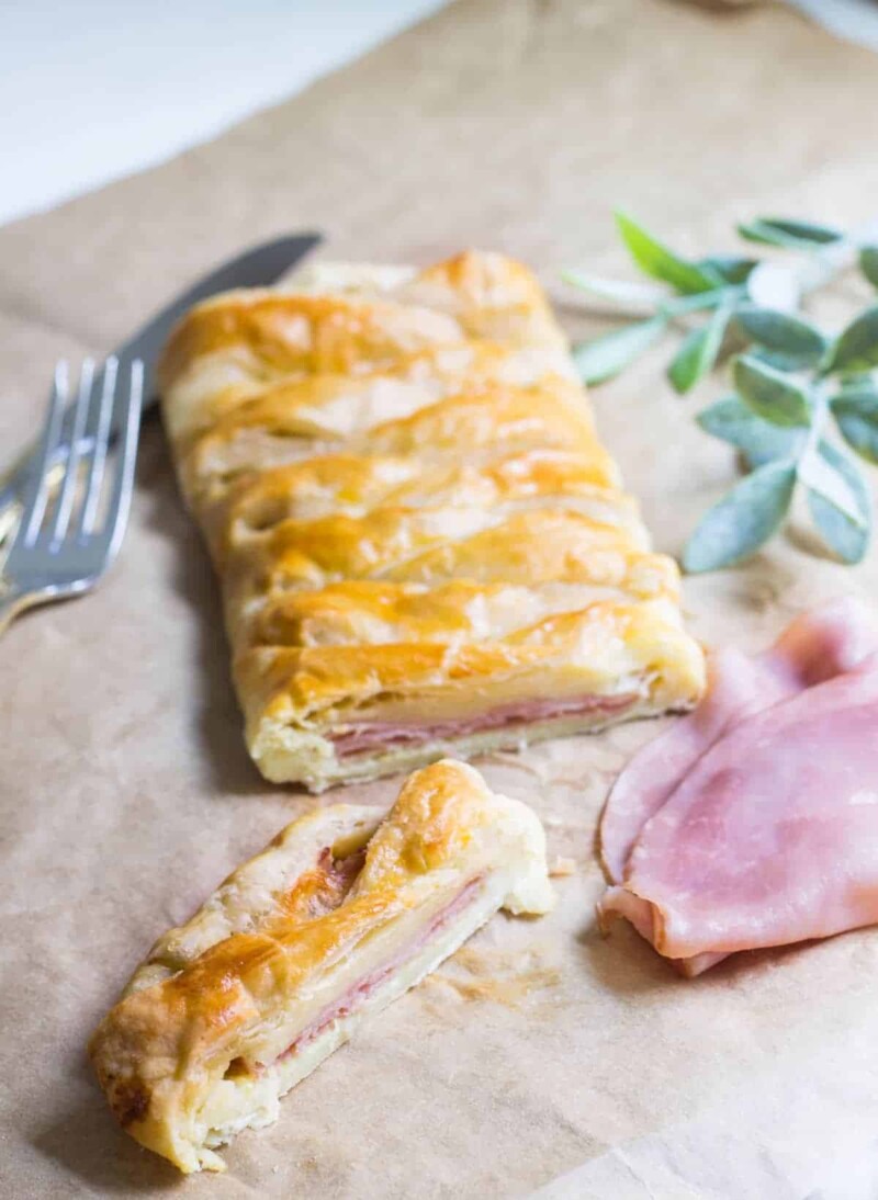 Ham and Cheese Pastry (Feuillete au jambon) - Mon Petit Four®