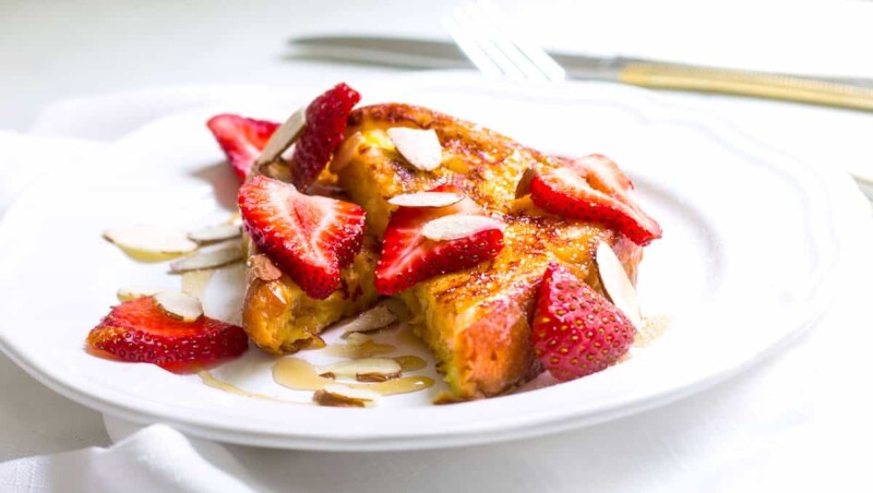 Pain Perdu Recipe with Fresh Strawberries - Mon Petit Four