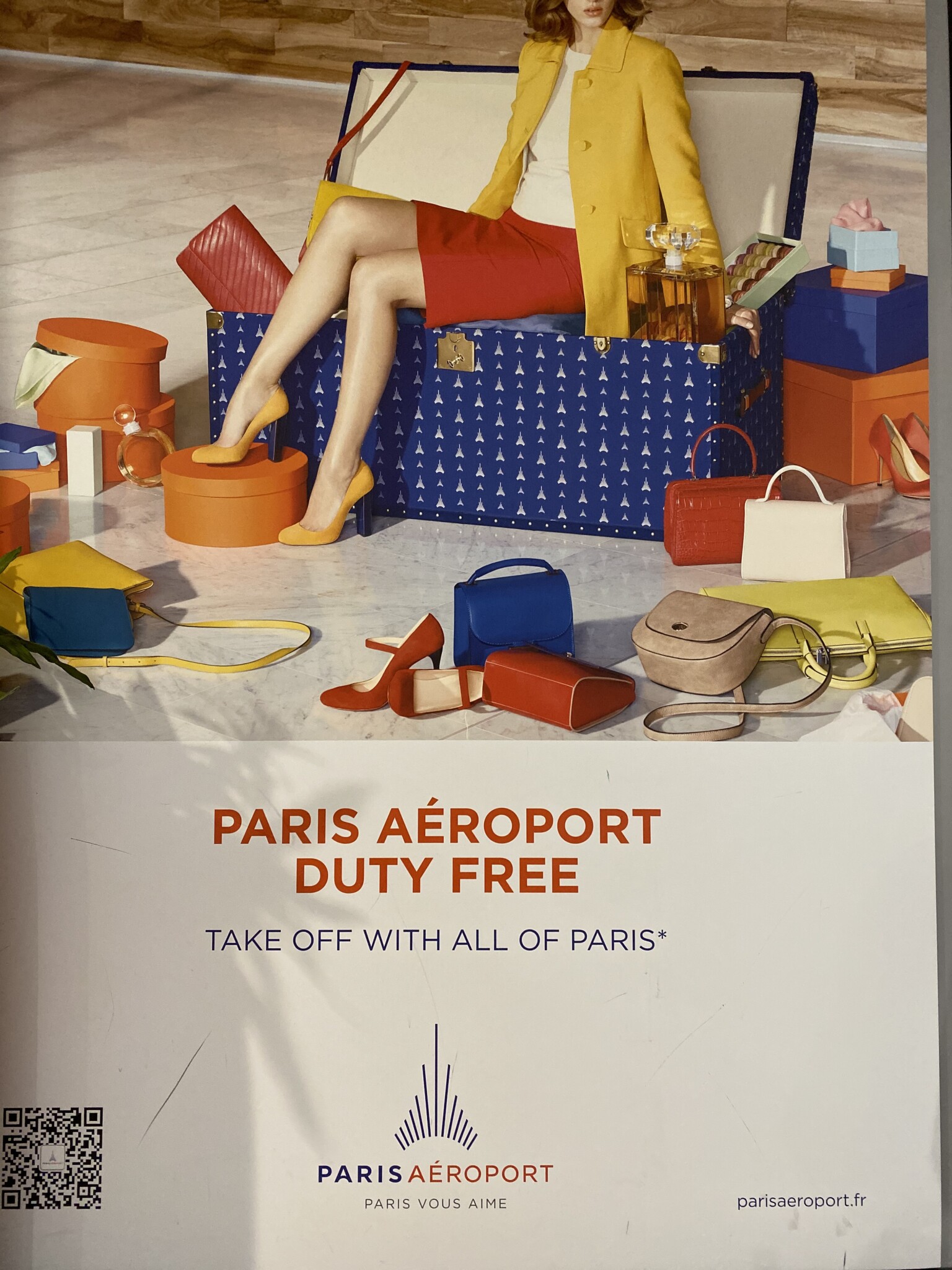 A Guide for Flying into Paris - Mon Petit Four®